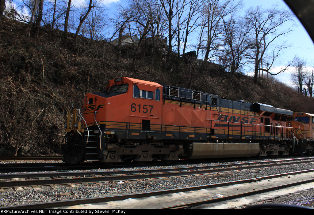 BNSF 6157